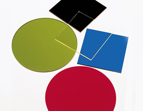 Optical Cast Plastic Color Filters | Edmund Optics