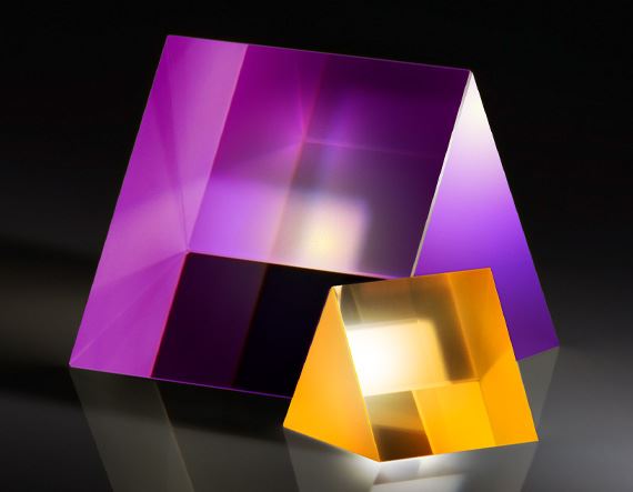 Infrared (IR) Equilateral Prisms | Edmund Optics